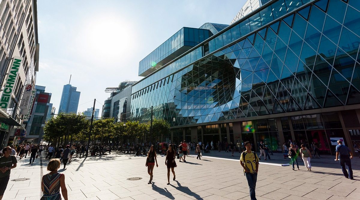 Shaping European Malls - AL Marketing